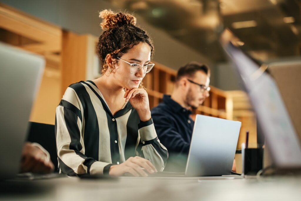 Glasfaser-Internet: Die besten Anbieter im Vergleich 2025